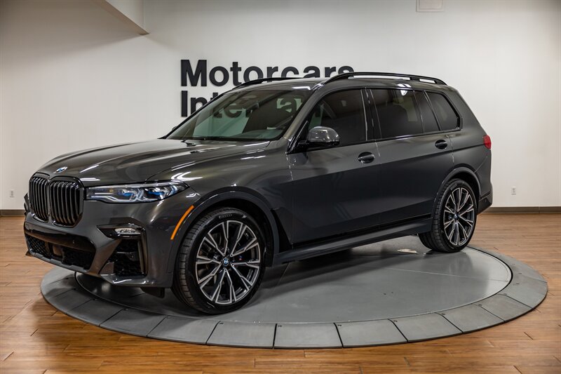 2021 BMW X7 M50i