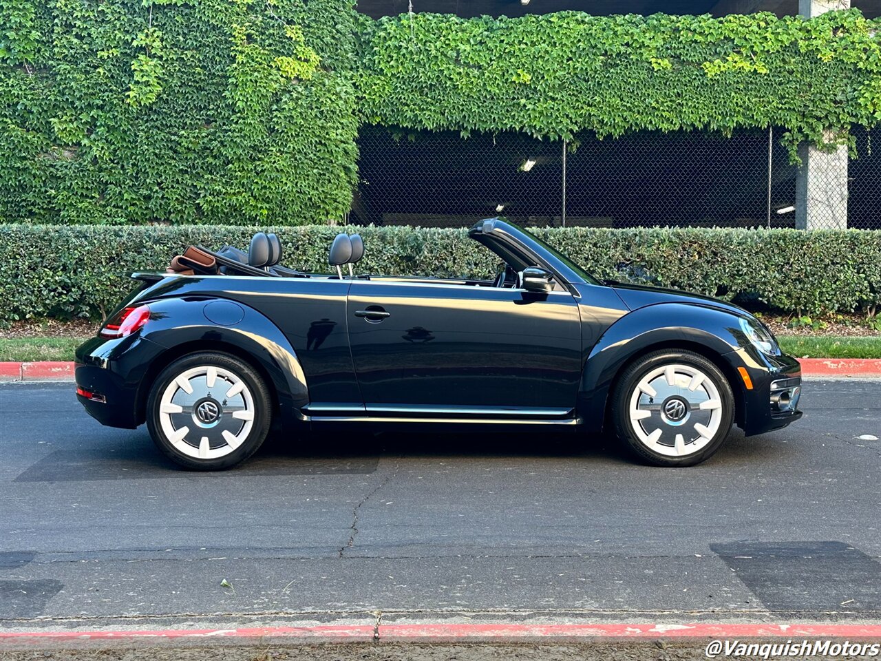 2019 Volkswagen Beetle Convertible 2.0T Final Edition SEL